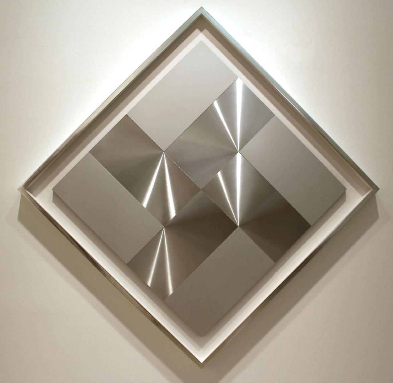 Getulio Alviani | website.mostre - Galleria Incontro