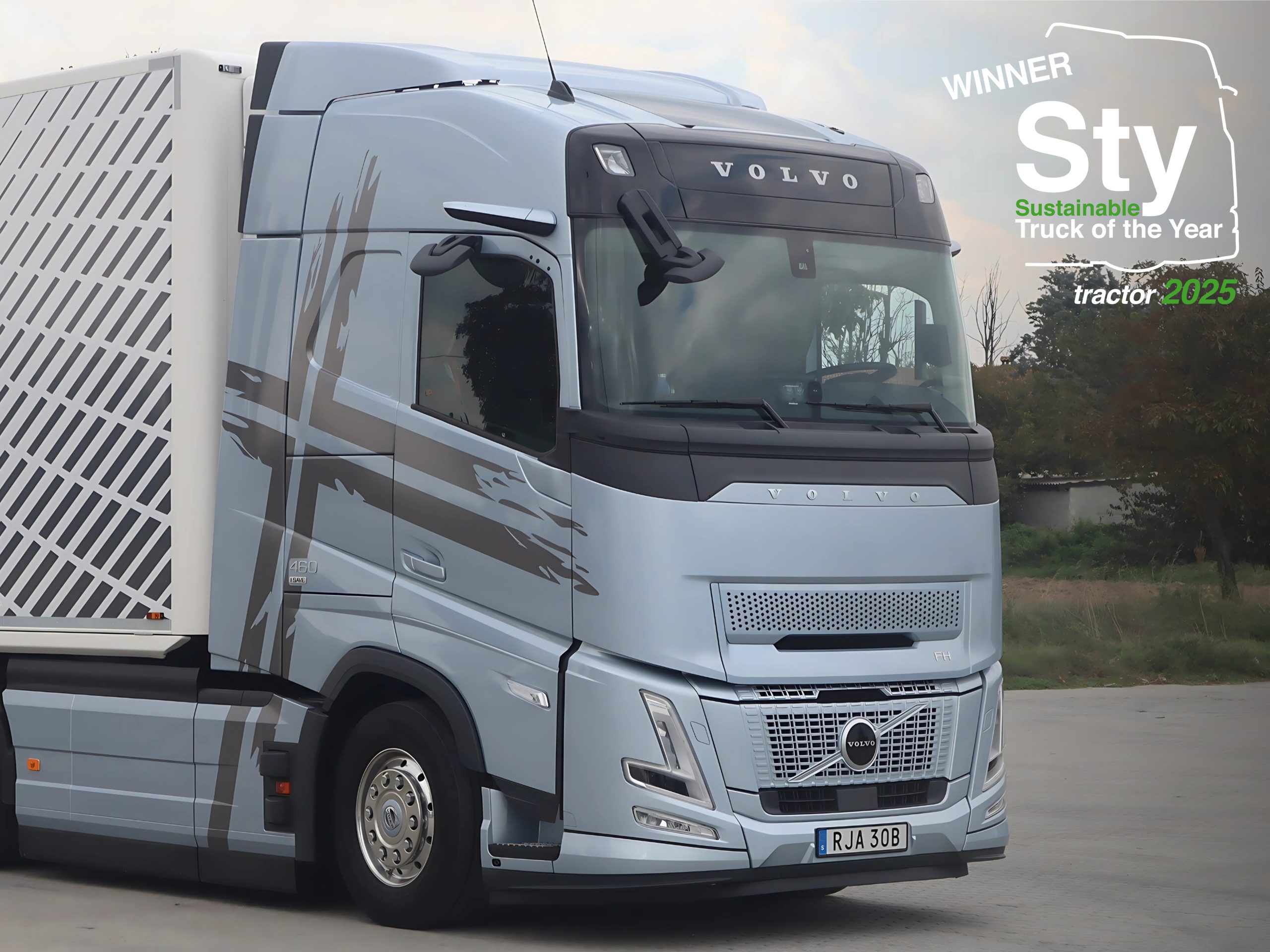 Sustainable Truck of the Year 2025: Volvo Trucks vince 2 premi - Trucknews