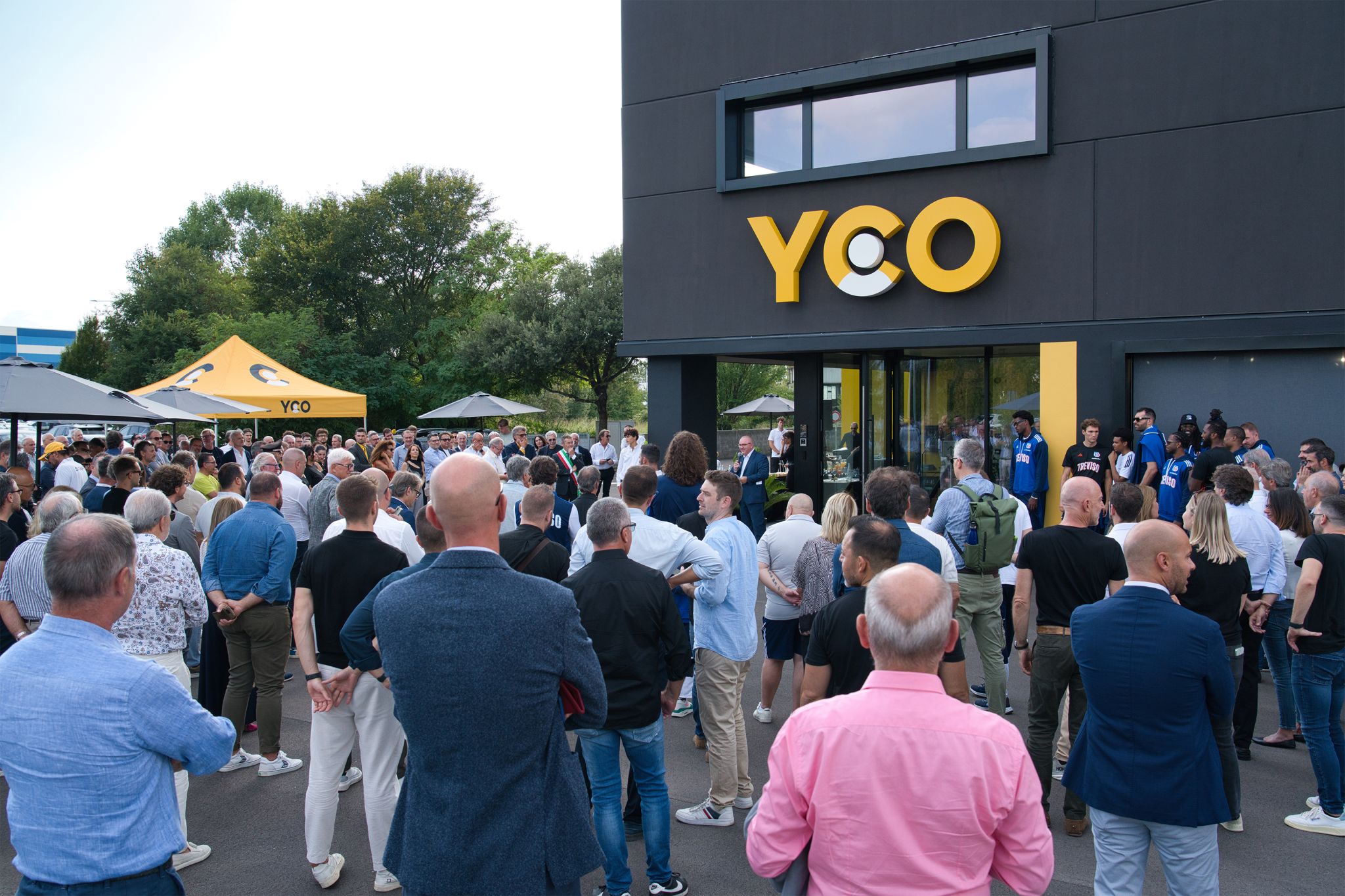 Inaugurato il nuovo stabilimento YCO - Guidafinestra