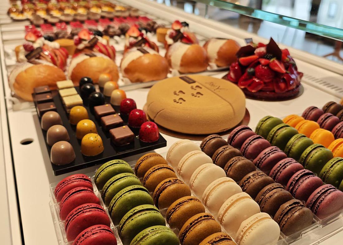 Emilio Glorioso inaugura la sua pasticceria a Verbania