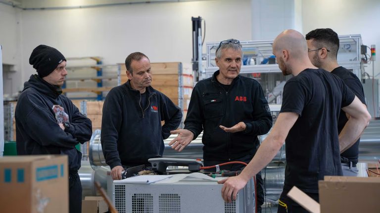 Formazione personalizzata ABB Robotics presso ABM Automazioni