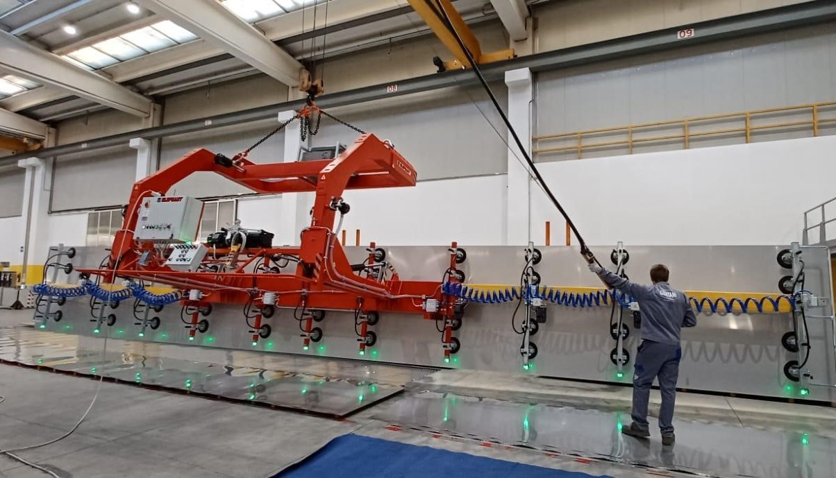 Sollevatori a ventosa sicuri e versatili