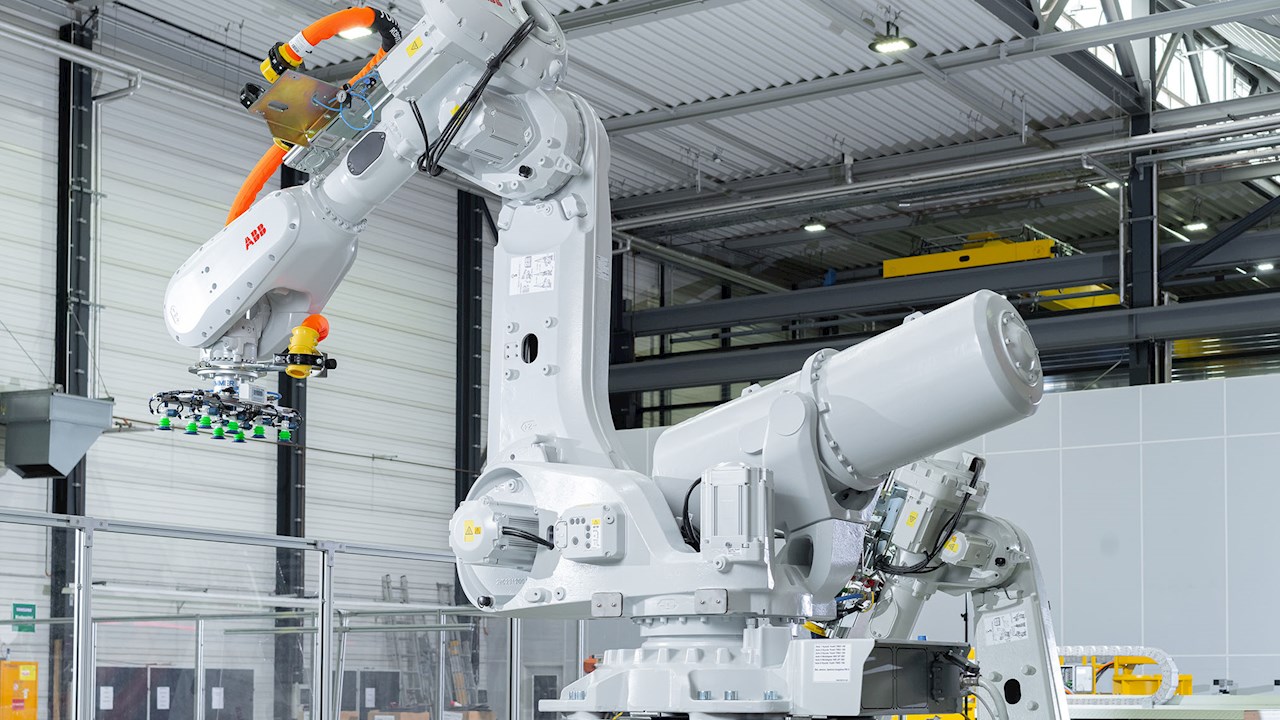 ABB cederà la divisione Robotics a SoftBank Group